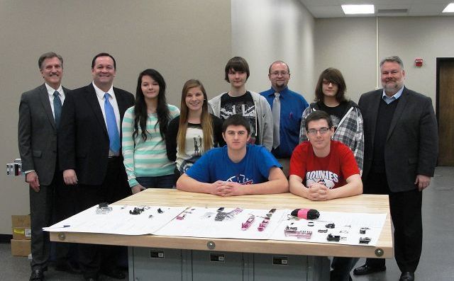 Engineering class hosts state representatives | The Bargain Hunter Engineering class hosts state representatives | The Bargain Hunter